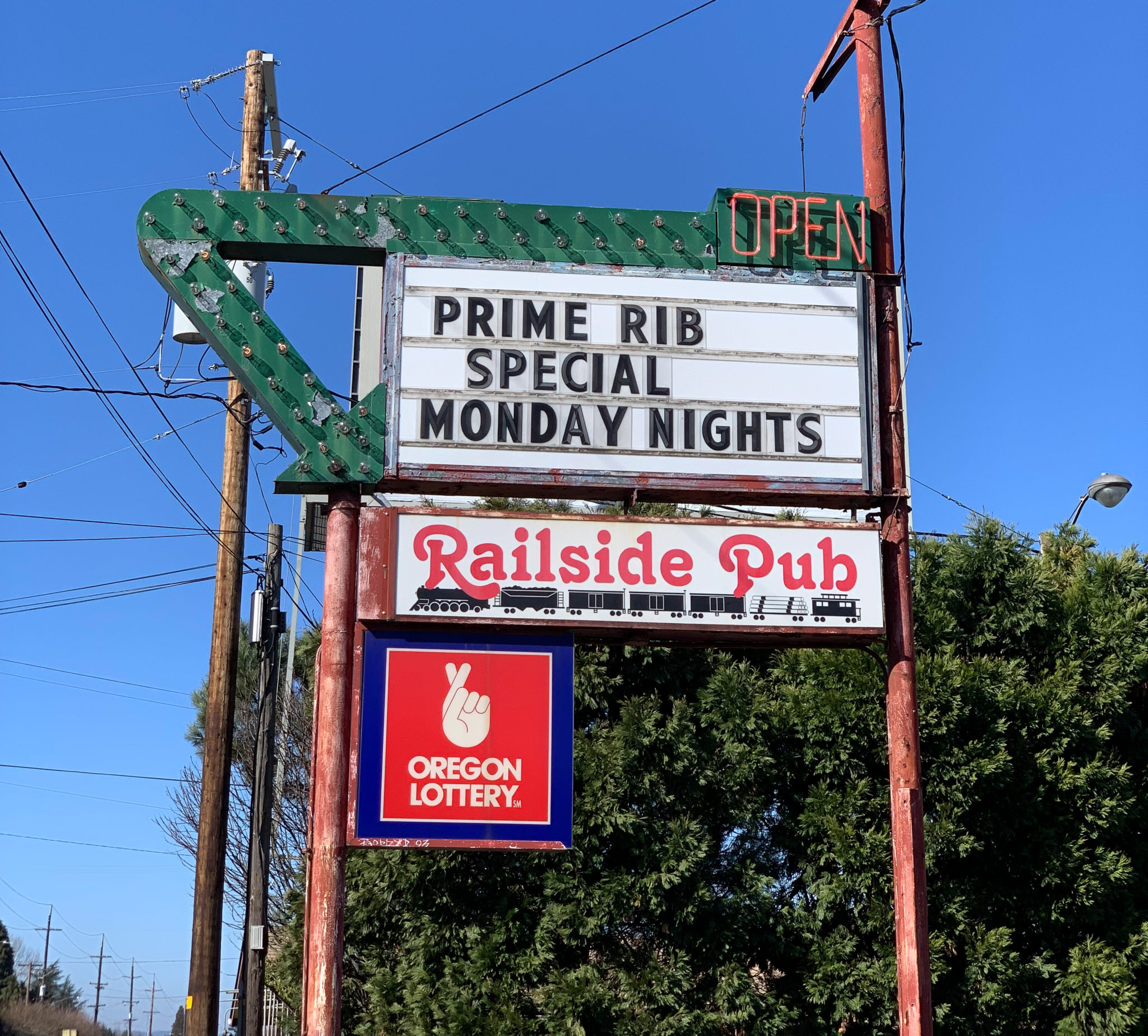 The Twilight Room AKA The T Room – Portland Dive Bars